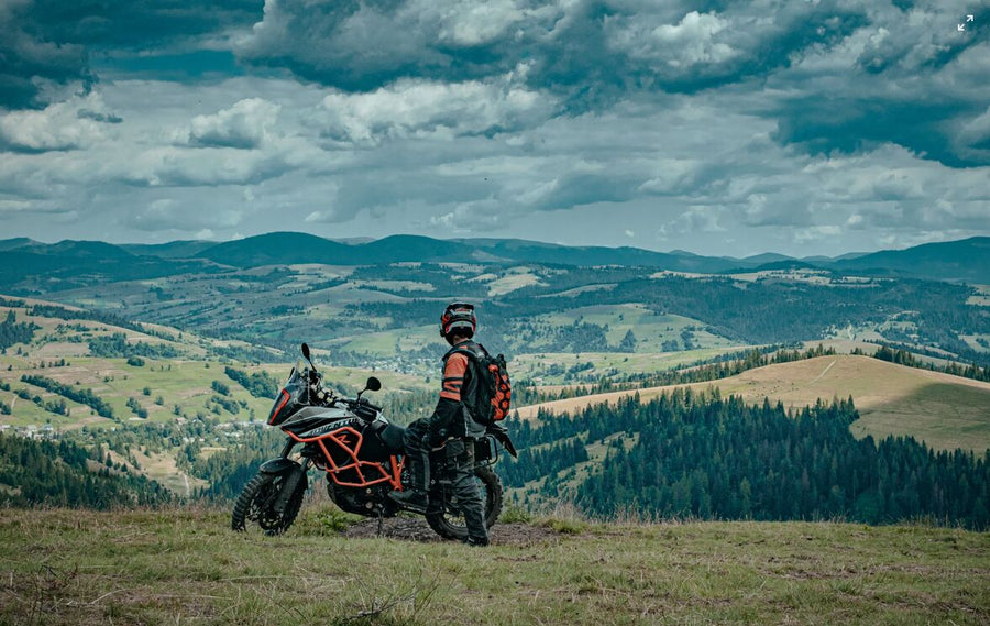 The Benefits of Motorcycle Travel – EJEAS